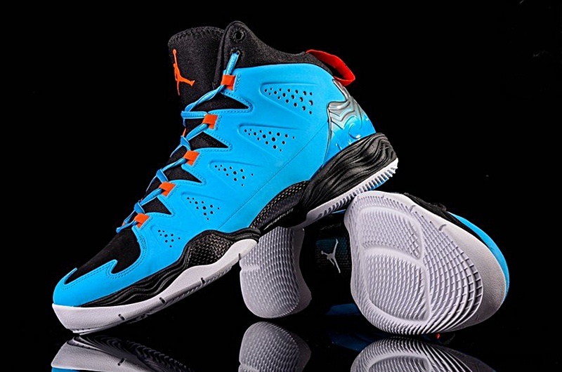 Jordan Melo M10 "Powder Blue" (407/celeste/negro/blanco/naranja)