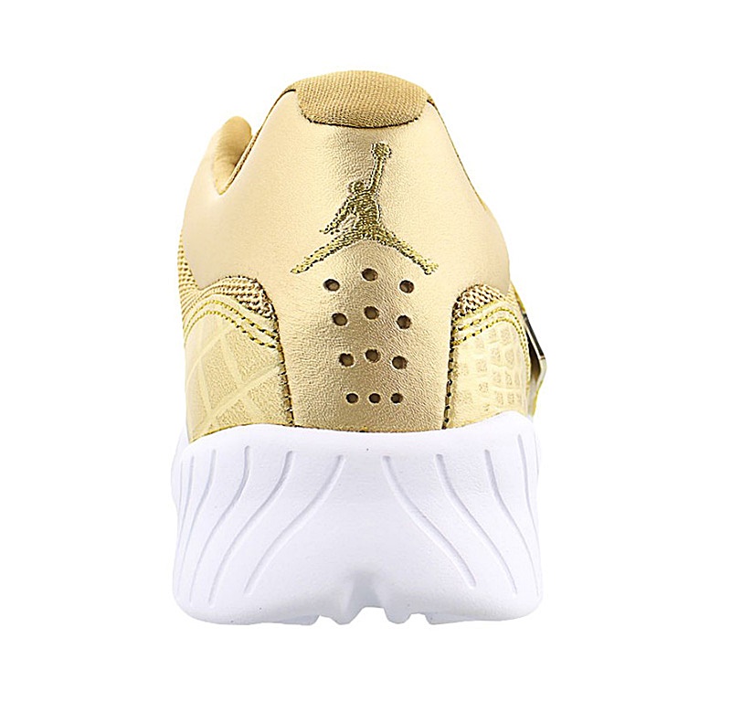 Jordan J23 "Gold" (004/metallic gold/white/gold)