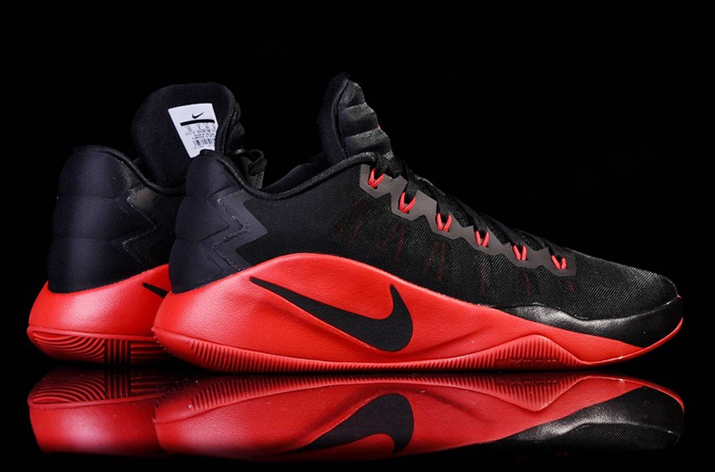 Nike Hyperdunk 2016 Low "Chicago Bulls" (060/black/university re